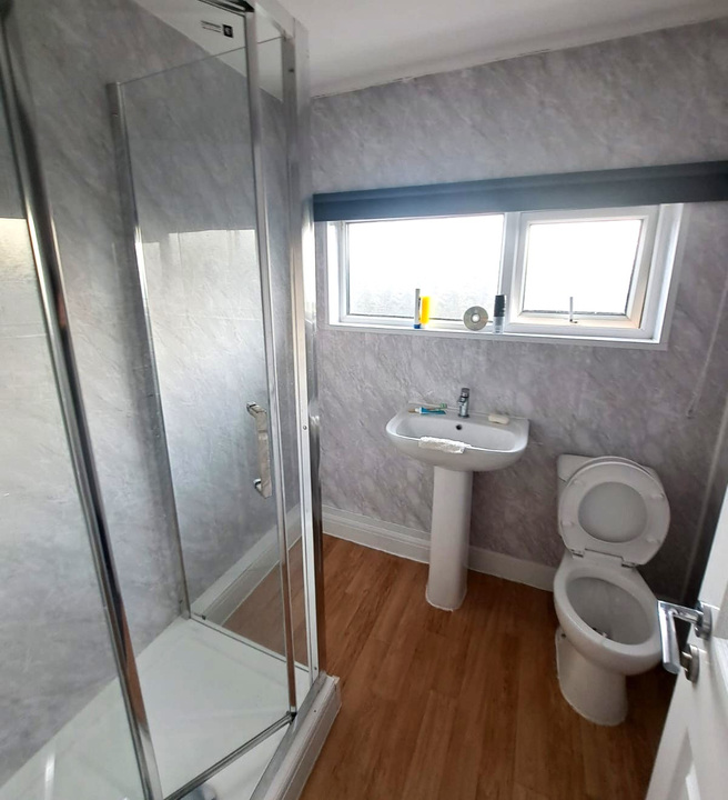 Single Male-Only Room to rent in Redcar, TS10 (ref: 690500)