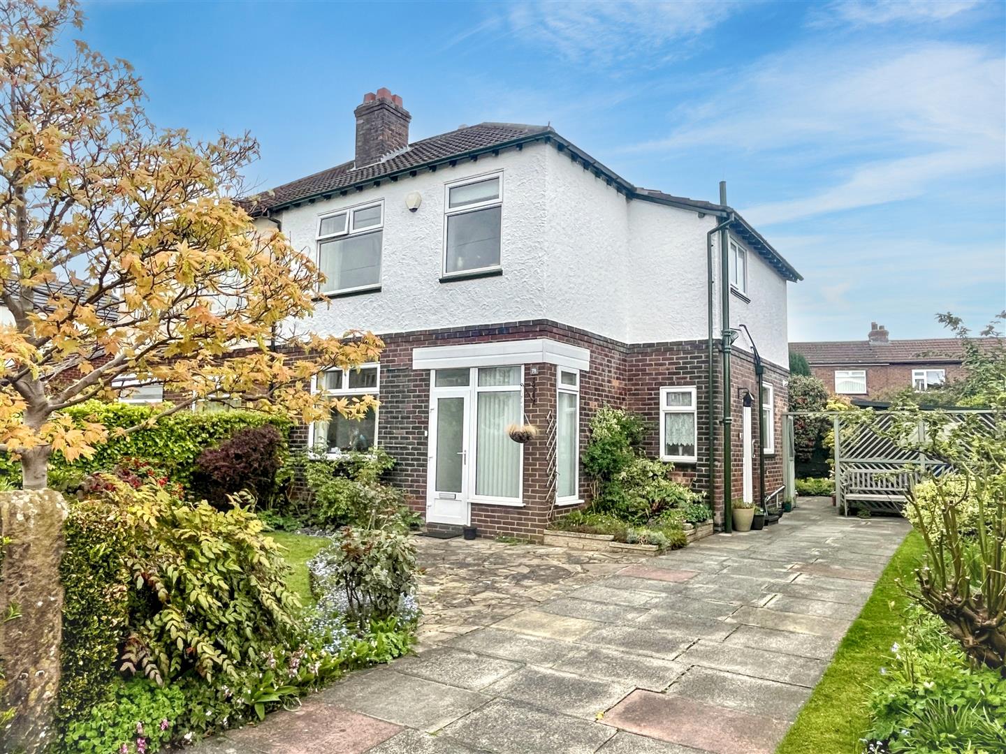 Properties for sale in Timperley | Watersons