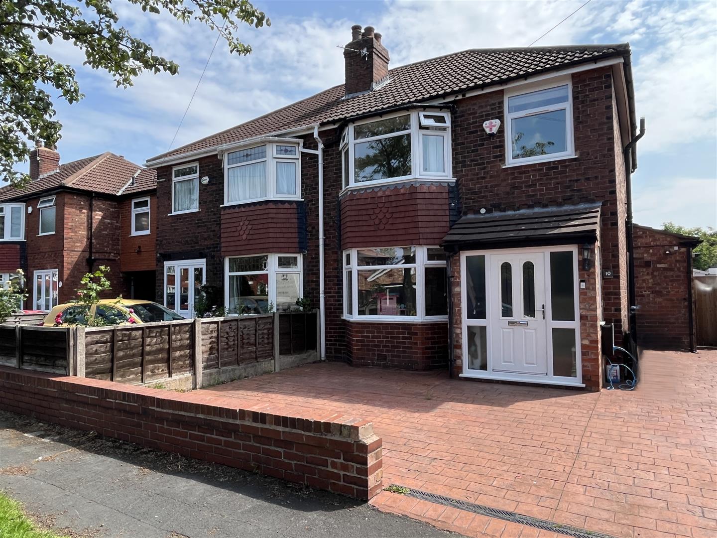 Properties for sale in Timperley | Watersons