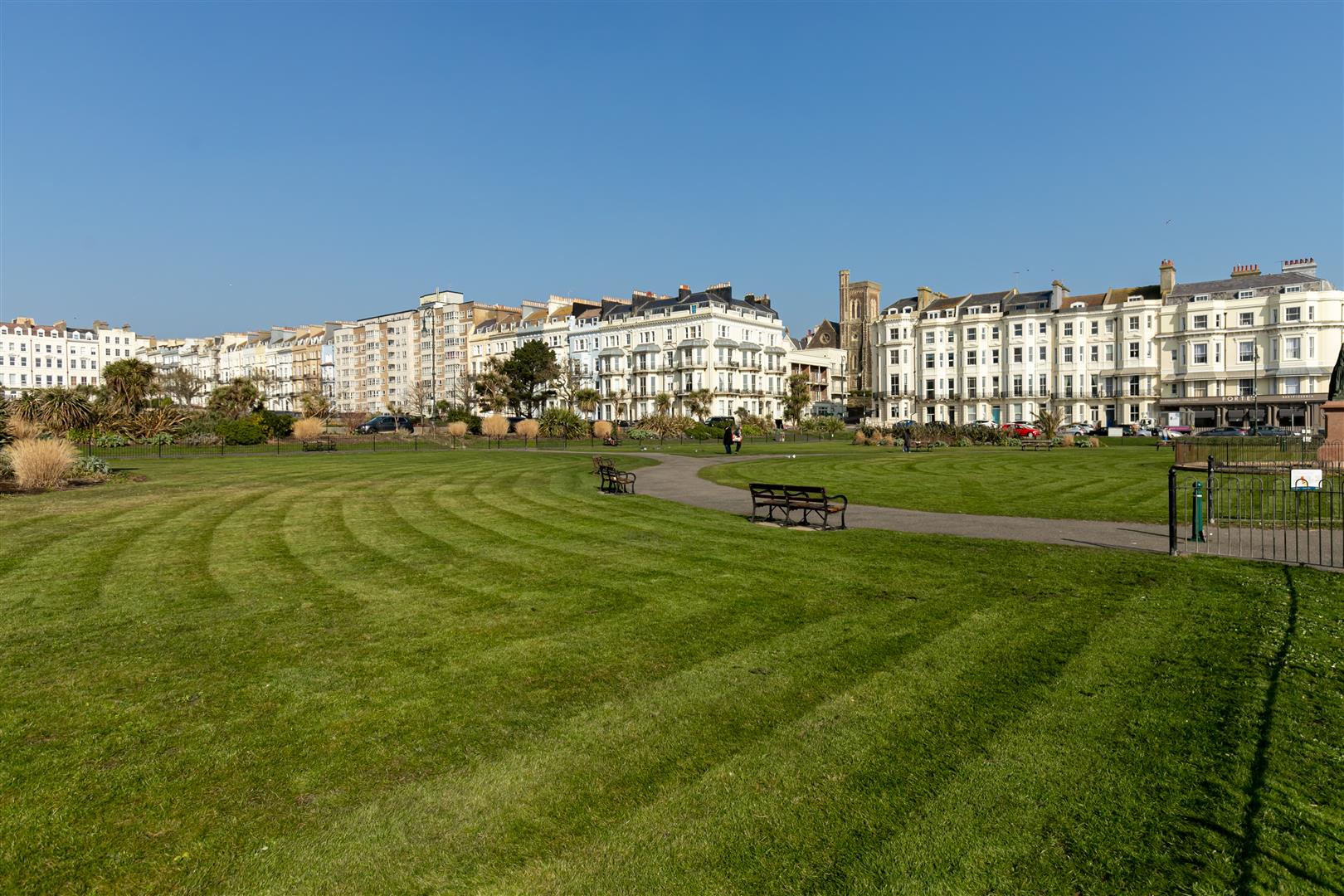 1 bed flat for sale in Warrior Square, St Leonards-On-Sea (ref: 637415)