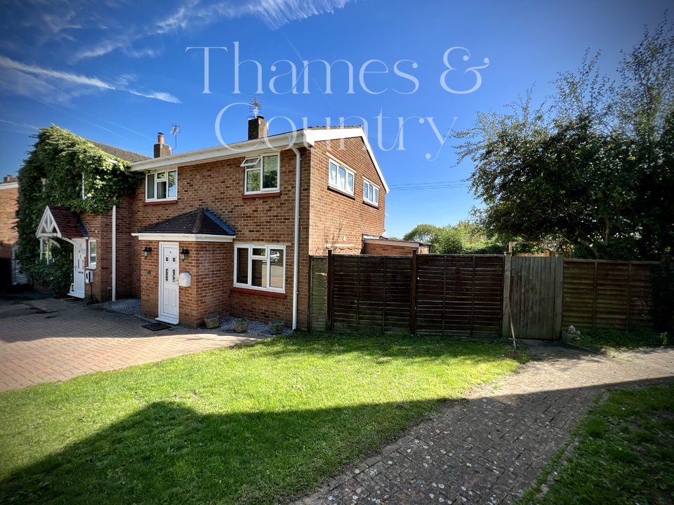 3 Bed Semi Detached House For Sale In Cookham Maidenhead Sl6 Ref
