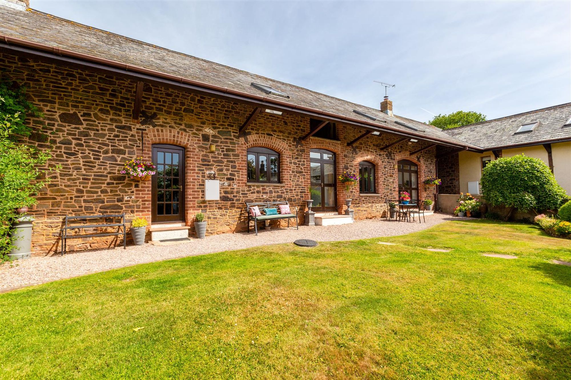 Properties for sale in Sandford | Helmores