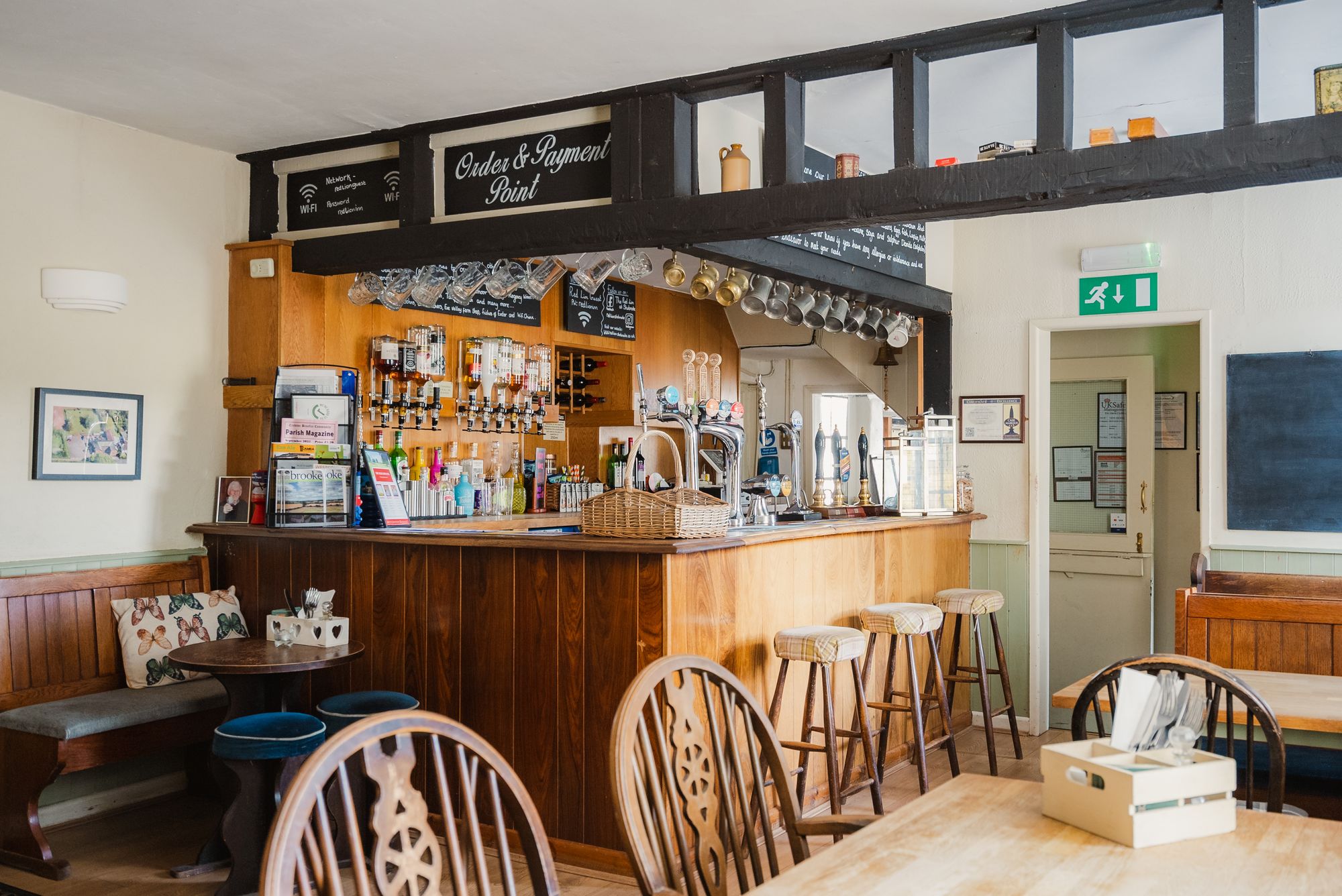 Pub for sale in Shobrooke Village, Crediton, EX17 (ref: a8d2ebd9-422e ...