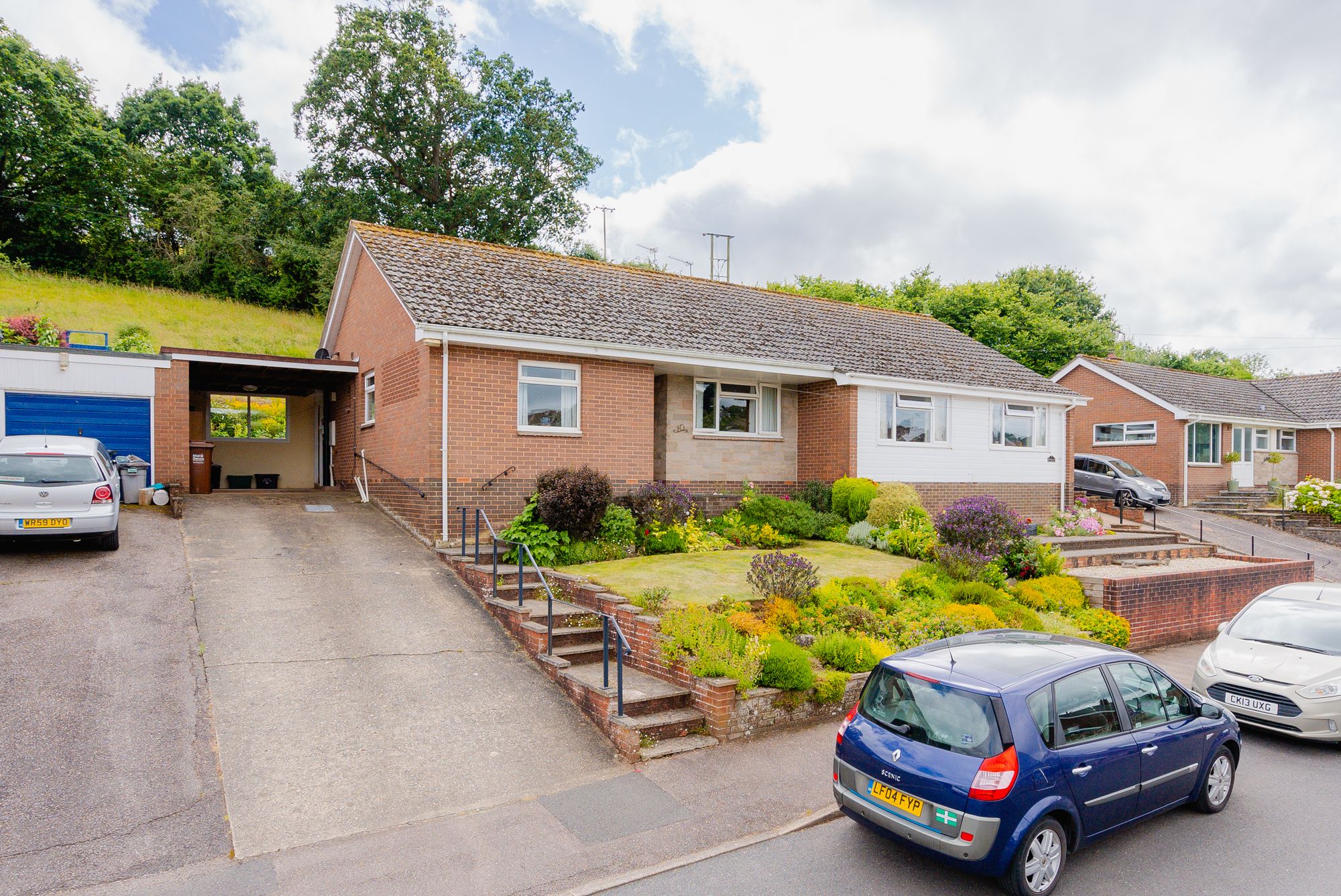 Properties for sale in Crediton | Helmores