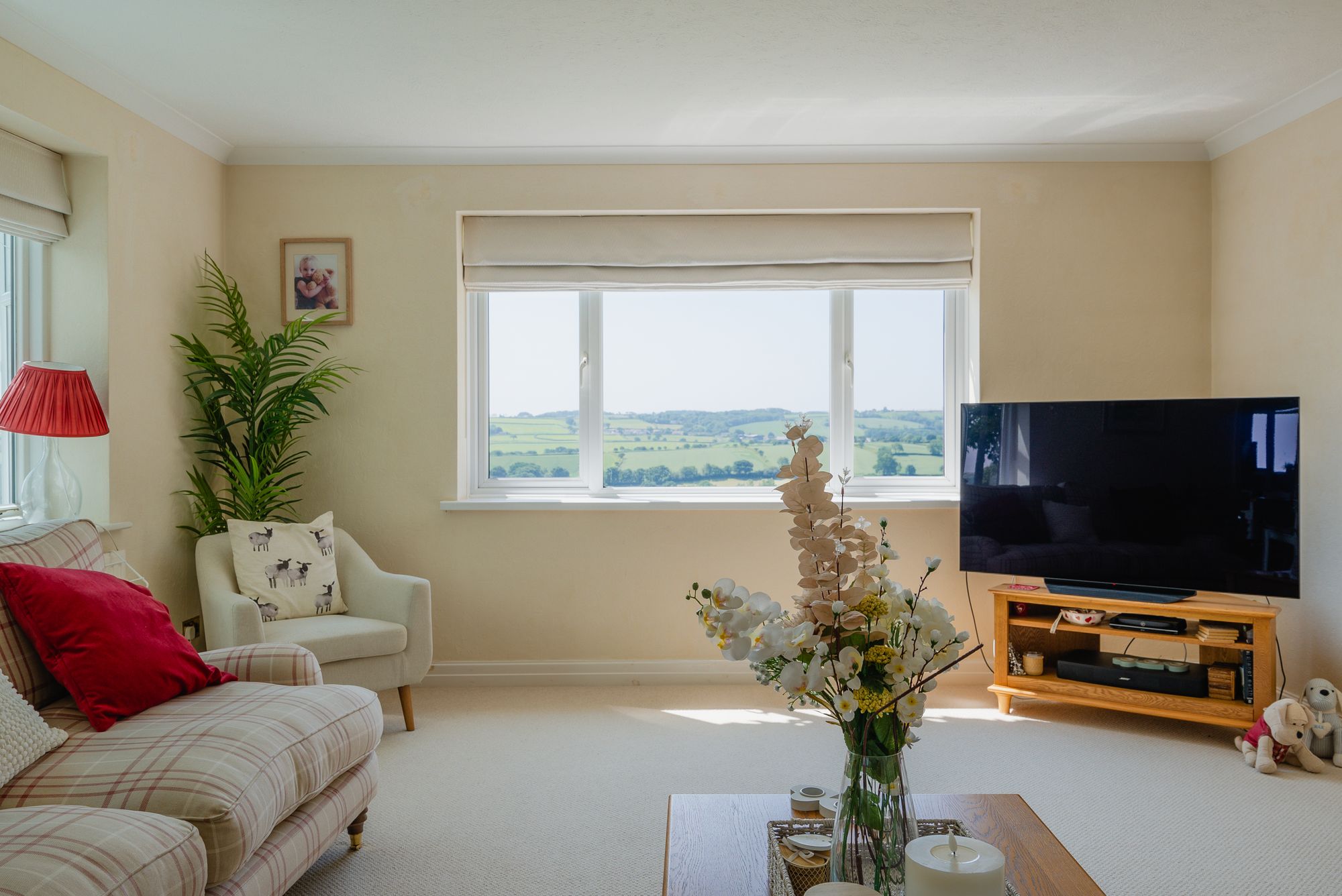 4 bed detached house for sale in Coldridge, Crediton, EX17 (ref: b1f3302d-1689-442f-9dd7 ...