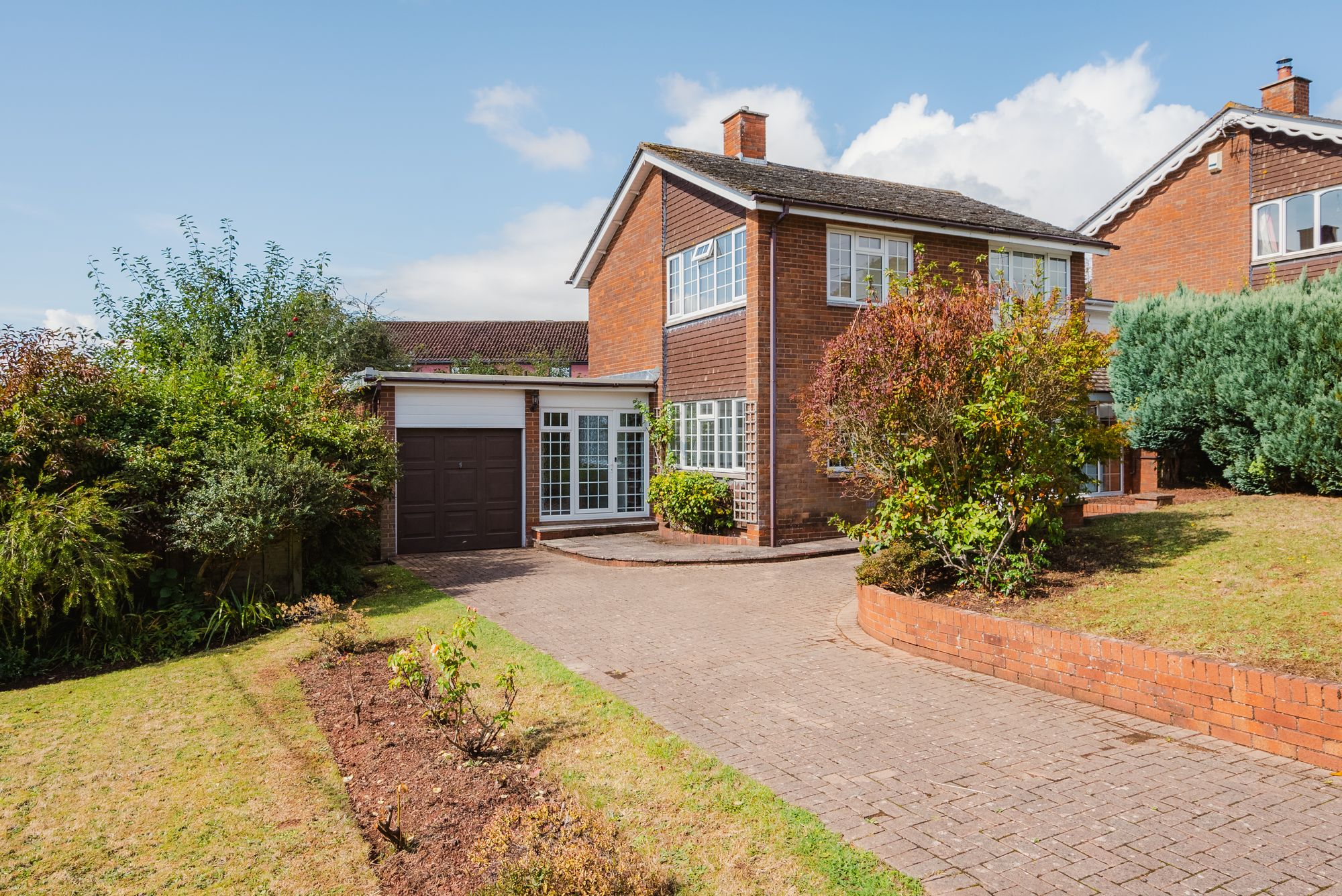 3 bed link detached house for sale in George Hill, Crediton, EX17 (ref ...