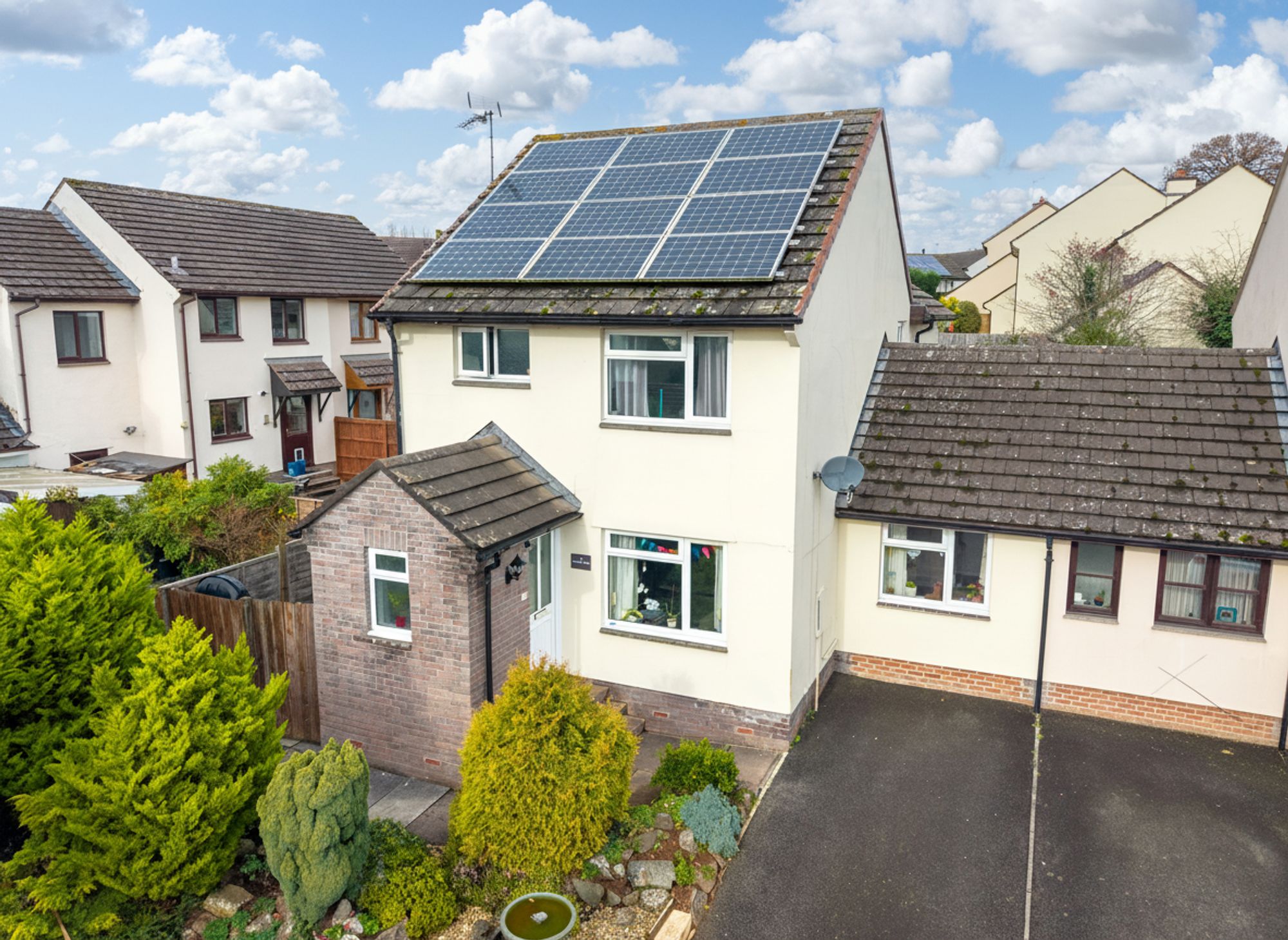 4 bed link detached house for sale in Fernworthy Park, Copplestone ...