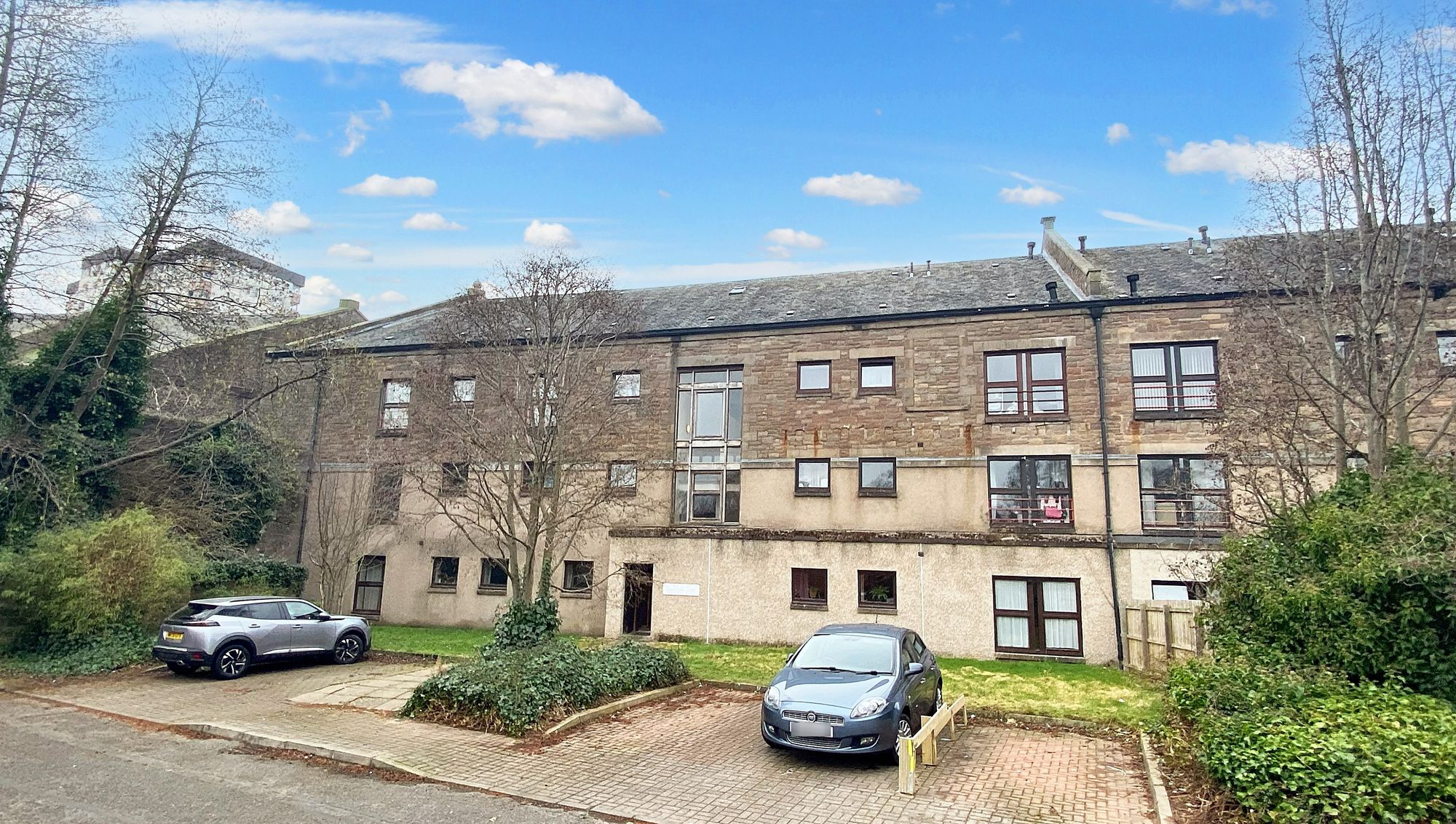 Flat for sale in Eastwell Road, Lochee, DD2 (ref: 9ba5ee5f-879b-4932 ...