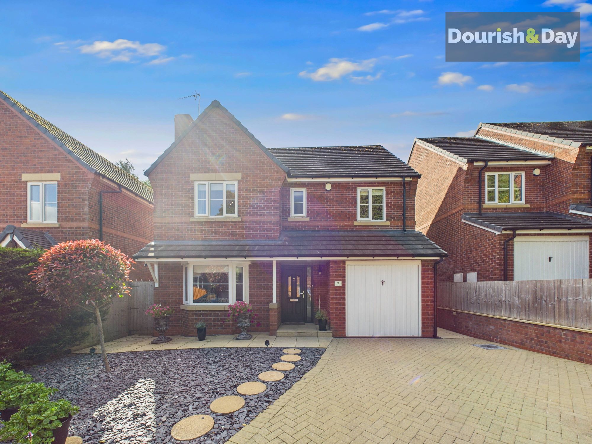 Properties for sale in Whitchurch | Dourish & Day