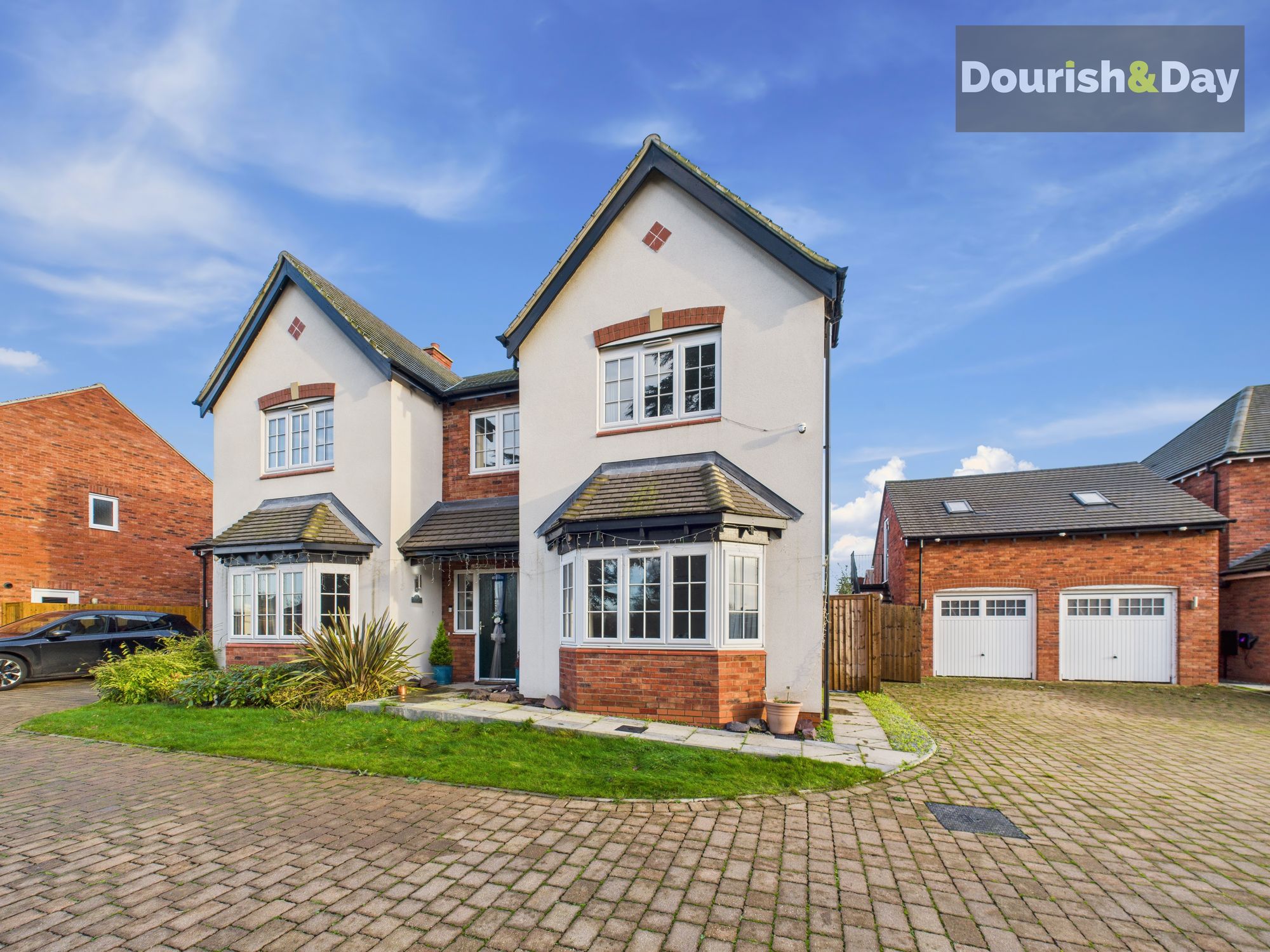 Properties for sale in Constable Close | Dourish & Day