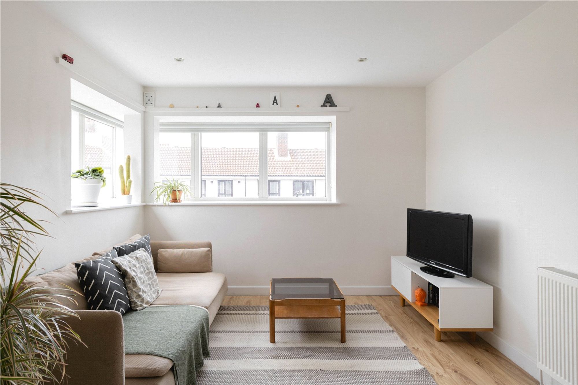 2 bed apartment for sale in Dunn Street, Leyla House, E8 | Easthaus