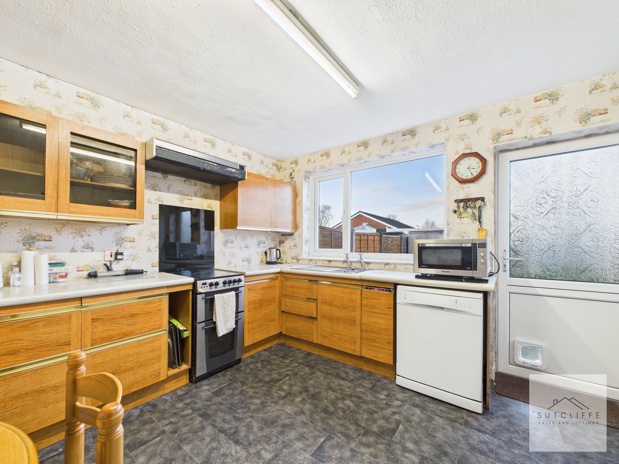 4 bed semi-detached house for sale on Dorchester Road, Garstang, PR3 ...