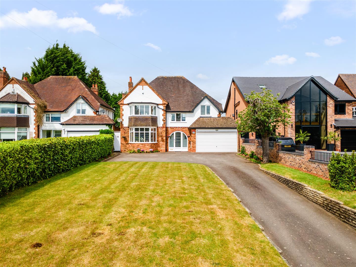 Properties for sale in Knowle,-solihull | DM & Co Homes