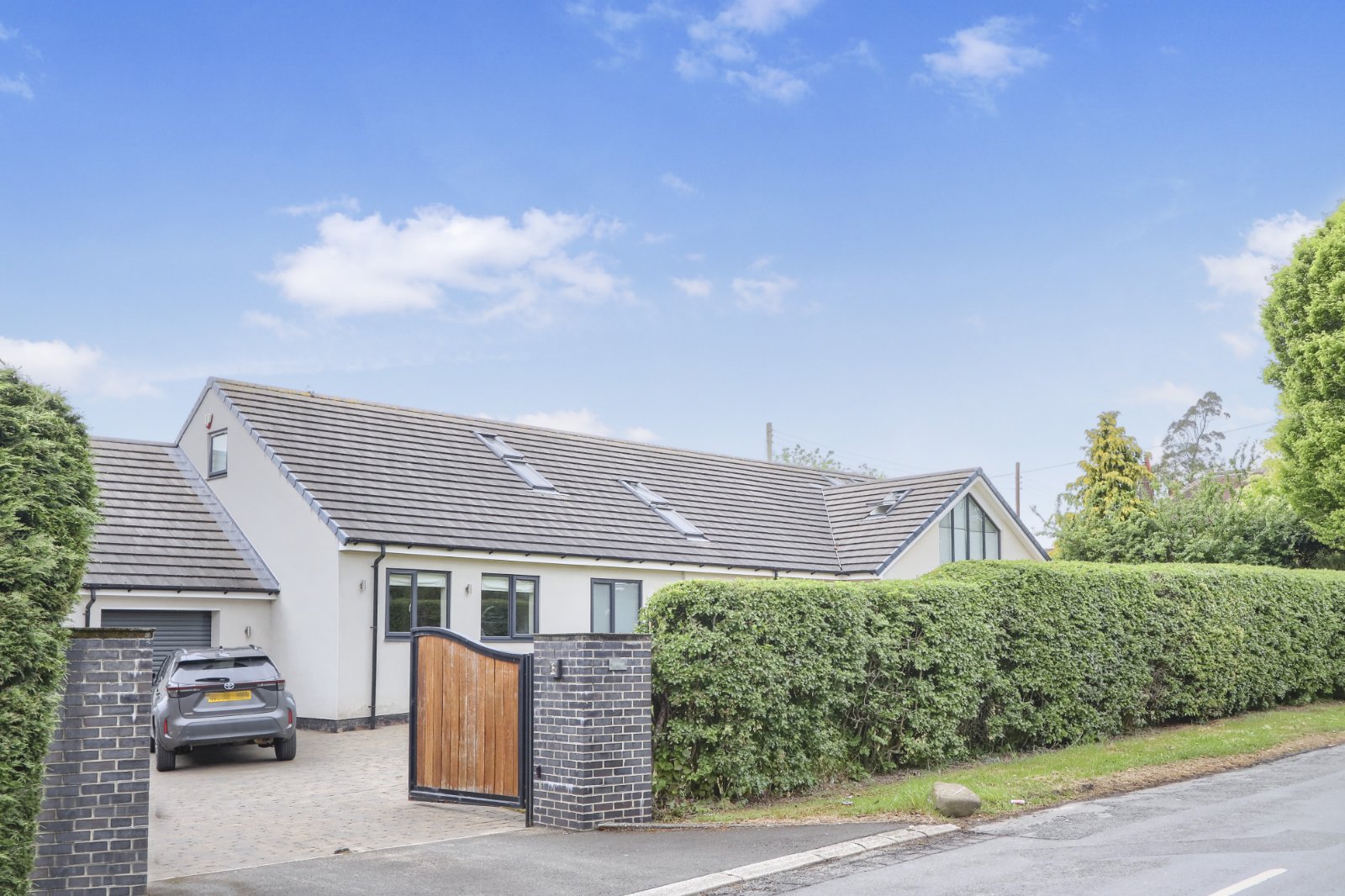 6 bed detached house for sale in Letch Lane, Carlton, TS21 (ref: 655347)