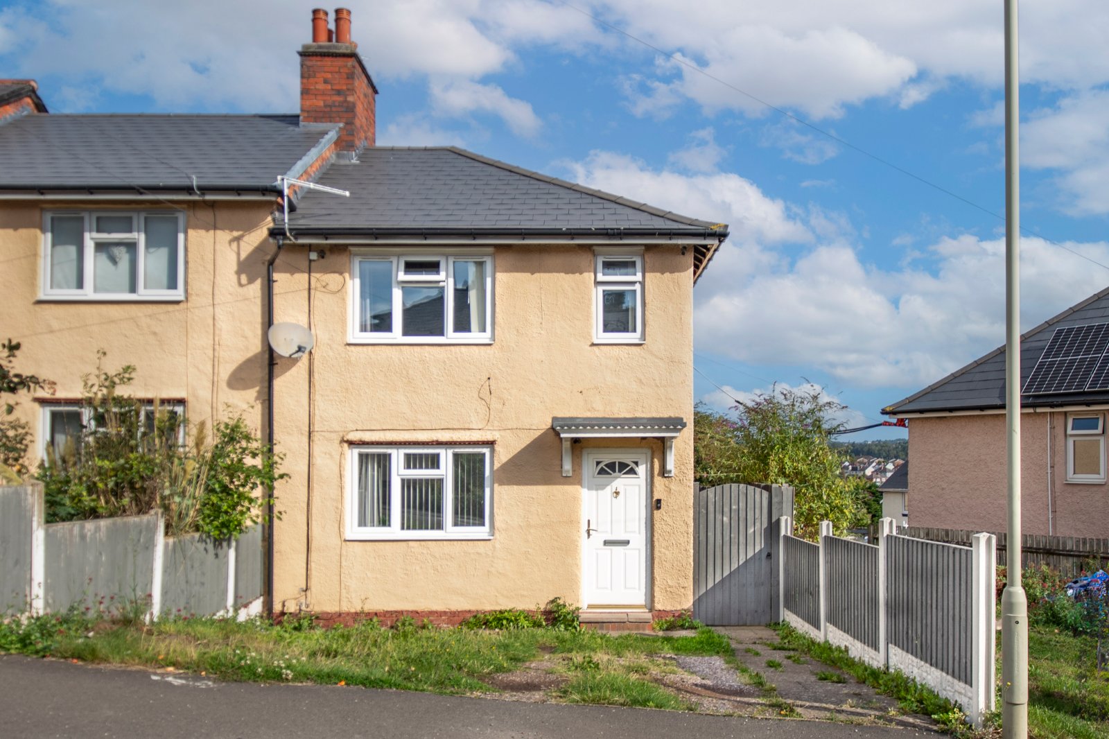 2 Bed End Of Terrace House For Sale In Margaret Avenue Halesowen B63